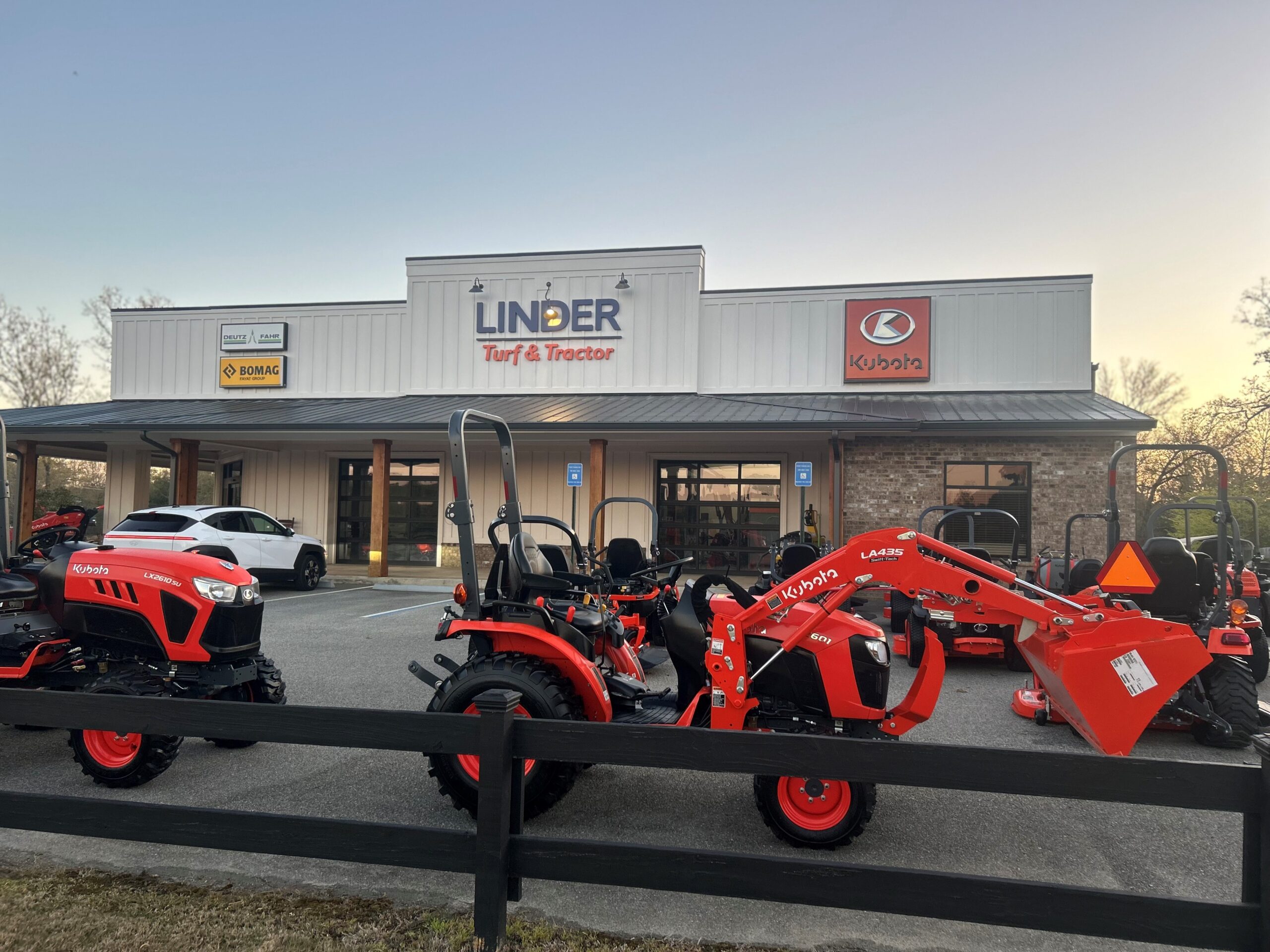 Linder Turf And Tractor